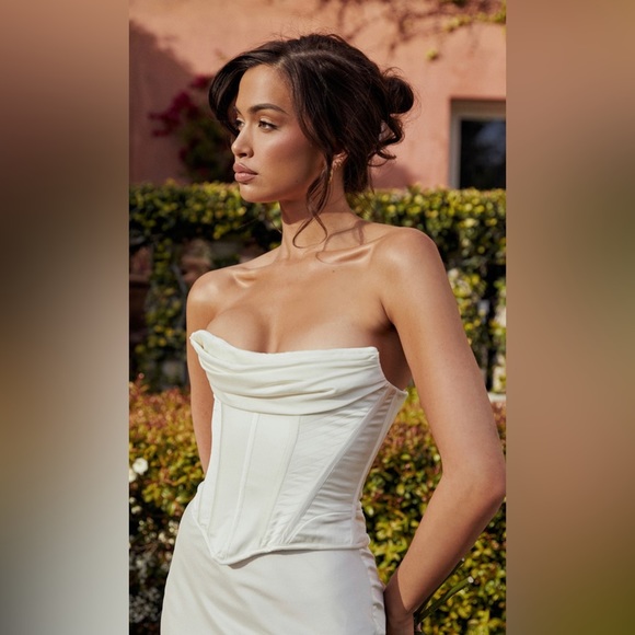 House of CB | Dresses | House Of Cb Siennaivory Satin Strapless Corset Midi Dress | Poshmark